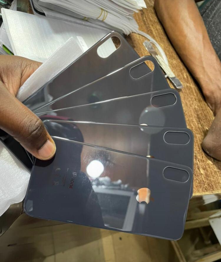 Vitre arrière IPhone X | BazarAfrique Côte d’Ivoire