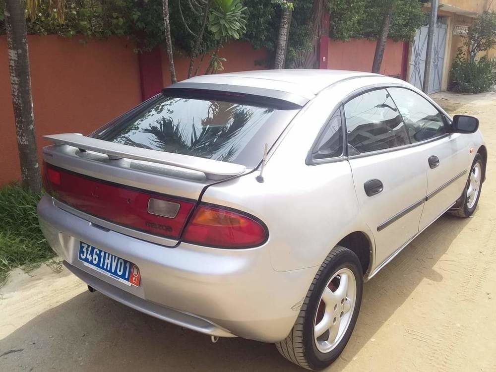 Mazda 323F en vente | BazarAfrique Côte d’Ivoire