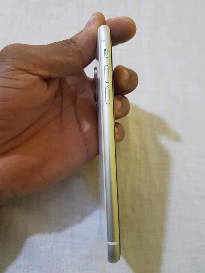 iPhone XR 64Go Blanc. | BazarAfrique Côte d’Ivoire