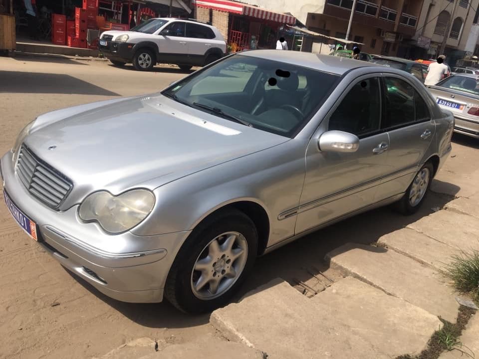 Mercedes C200 Kompressor 2000 Boite Automatique | BazarAfrique Côte d ...