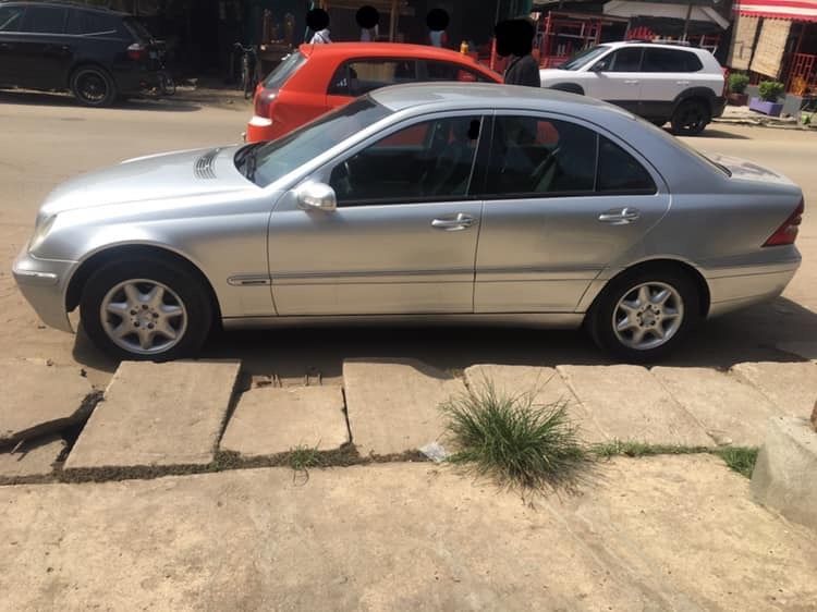Mercedes C200 Kompressor 2000 Boite Automatique | BazarAfrique Côte d ...