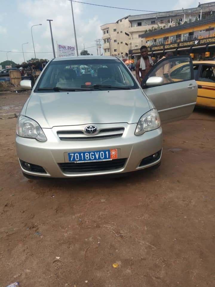 Toyota Corolla Obama 3 portières | BazarAfrique Côte d’Ivoire