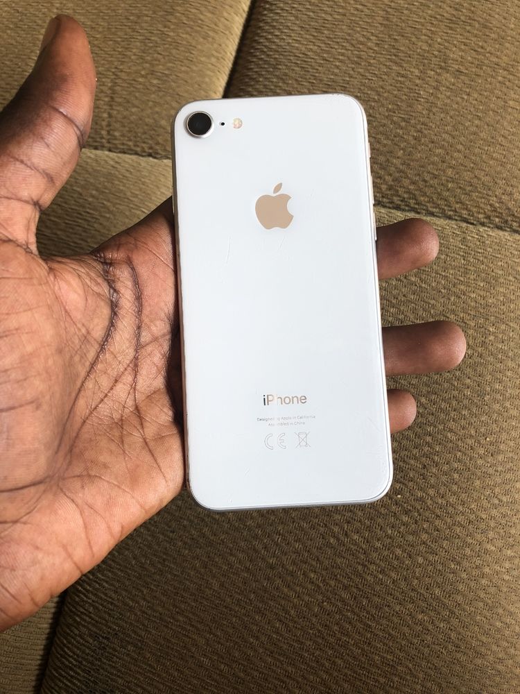 Iphone 8 Simple 64Go | BazarAfrique Côte d’Ivoire