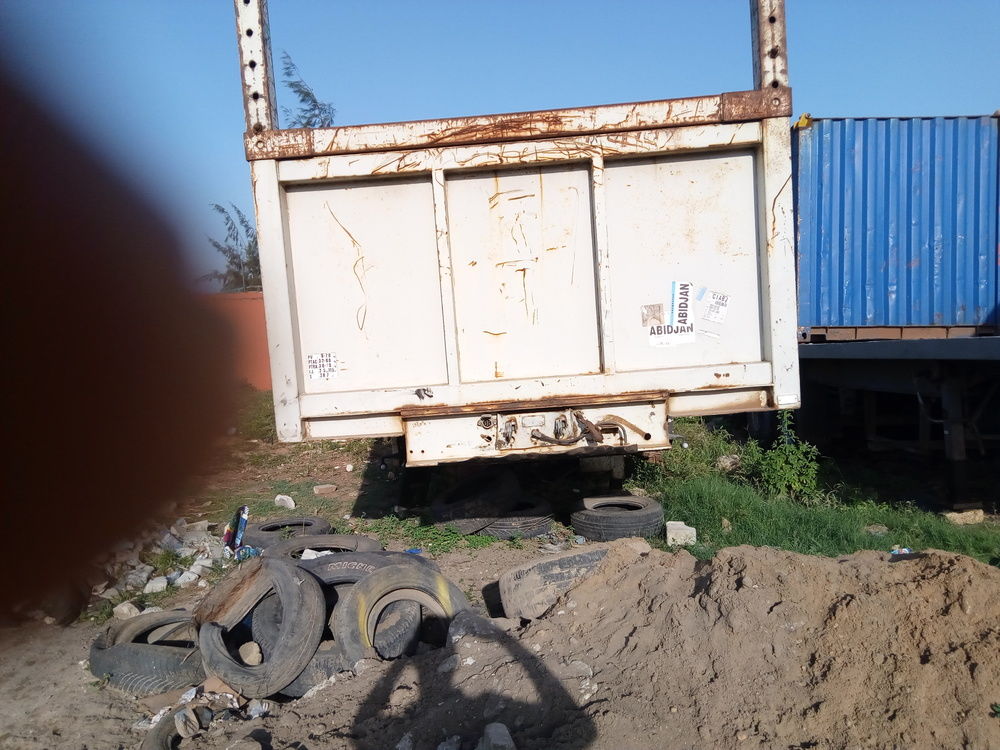 PORTE CHARS en vente | BazarAfrique Côte d’Ivoire