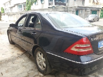 Mercedes-Benz C200 Kompressor 2000 | BazarAfrique Côte d’Ivoire