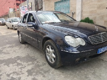 Mercedes-Benz C200 Kompressor 2000 | BazarAfrique Côte d’Ivoire