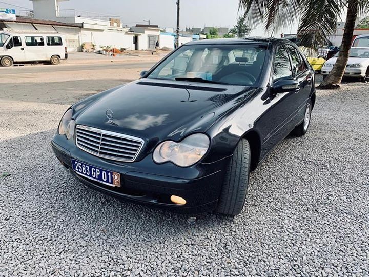 Mercedes-Benz C200 2000 | BazarAfrique Côte d’Ivoire