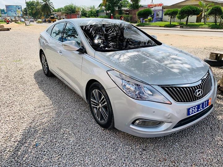 Hyundai HG 300 2014 | BazarAfrique Côte d’Ivoire