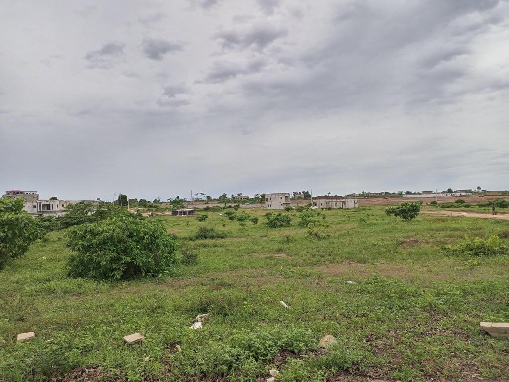 Bingerville entre Akandje et M'Batto Bouake : 2 Ha avec ACD en vente ...