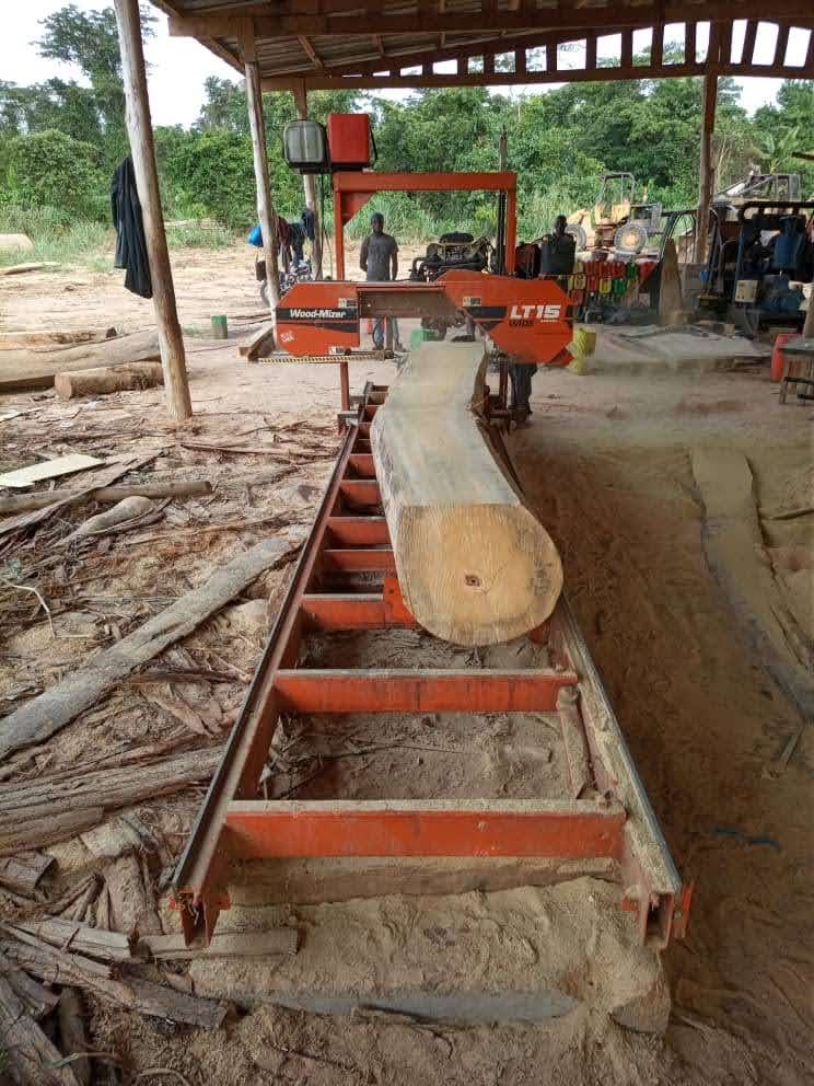 Agboville Rubino: Une usine de scierie sur 3 hectares en vente ...