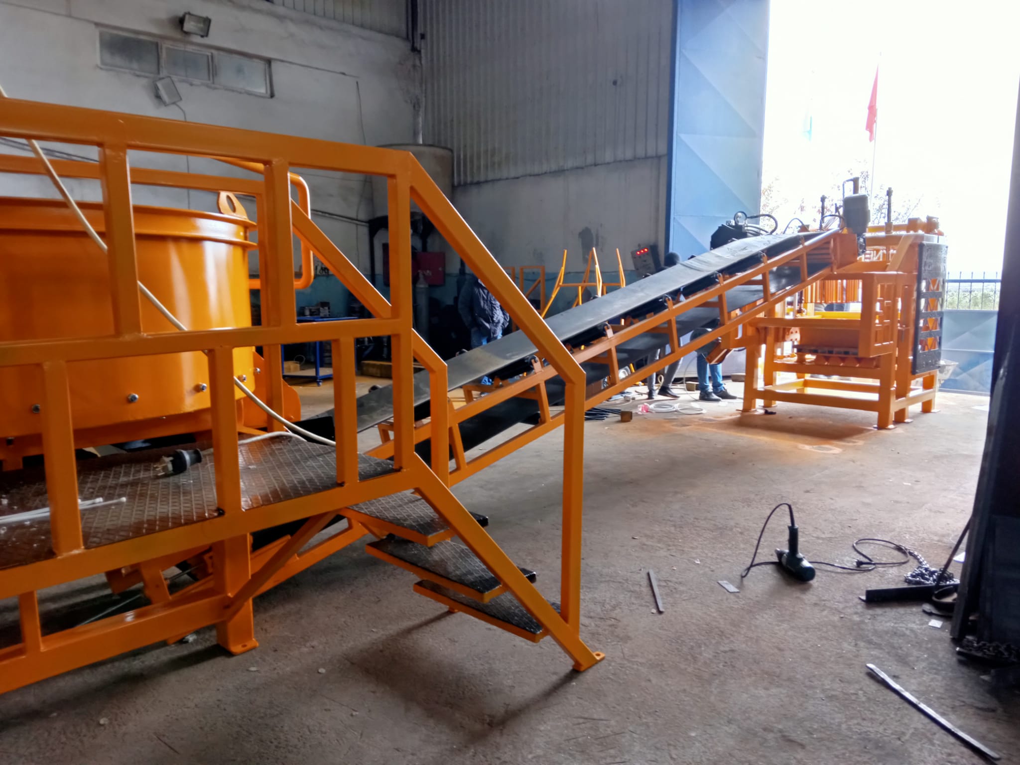 Prix machine de fabrication parpaing | BazarAfrique Côte d’Ivoire