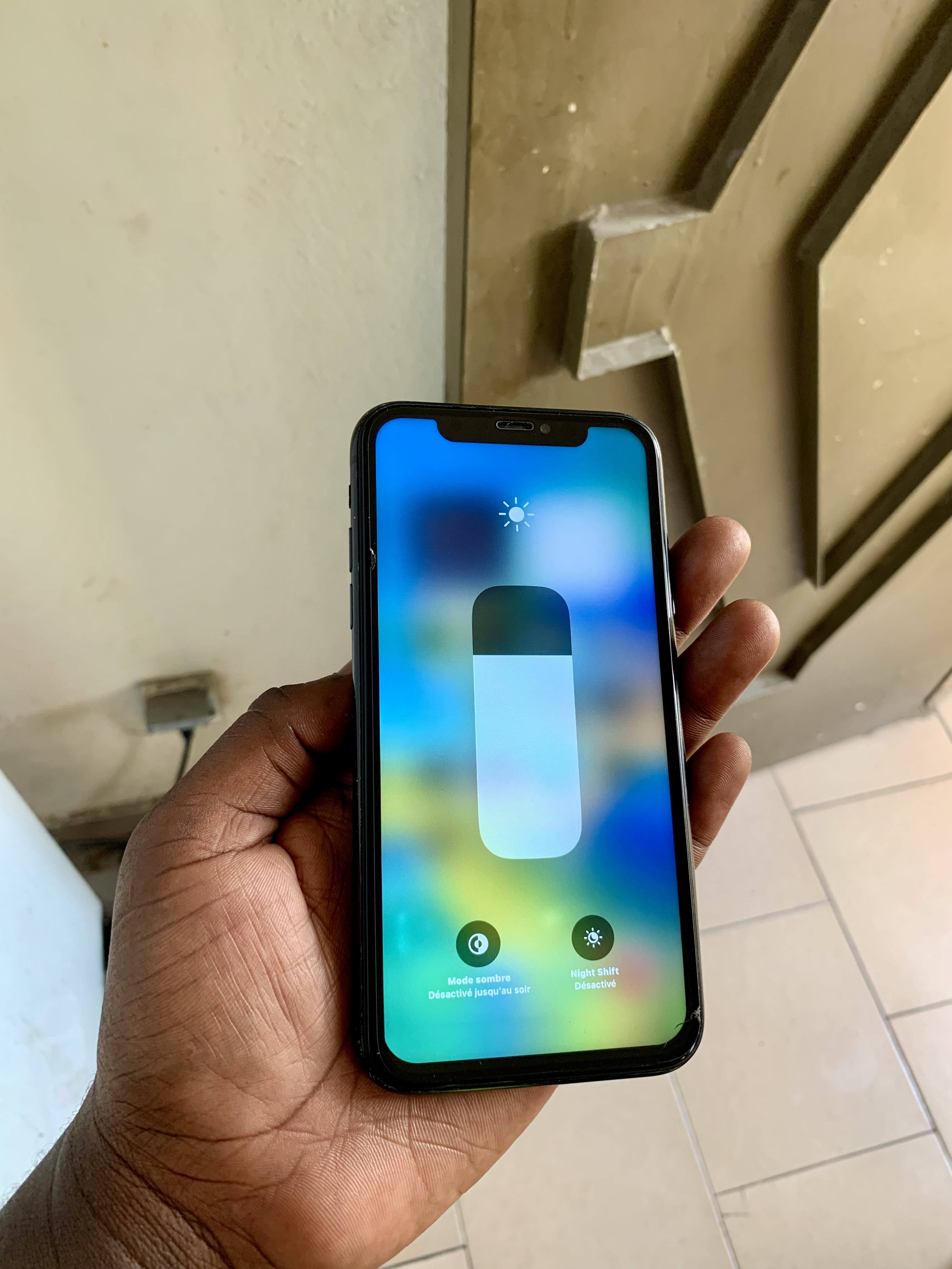 iPhone XR 64Go juste Face ID Désactivé | BazarAfrique Côte d’Ivoire